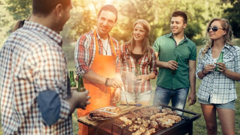 The Best Food Ideas For A BBQ Party For Large Groups (2025) - BBQCHIEFS